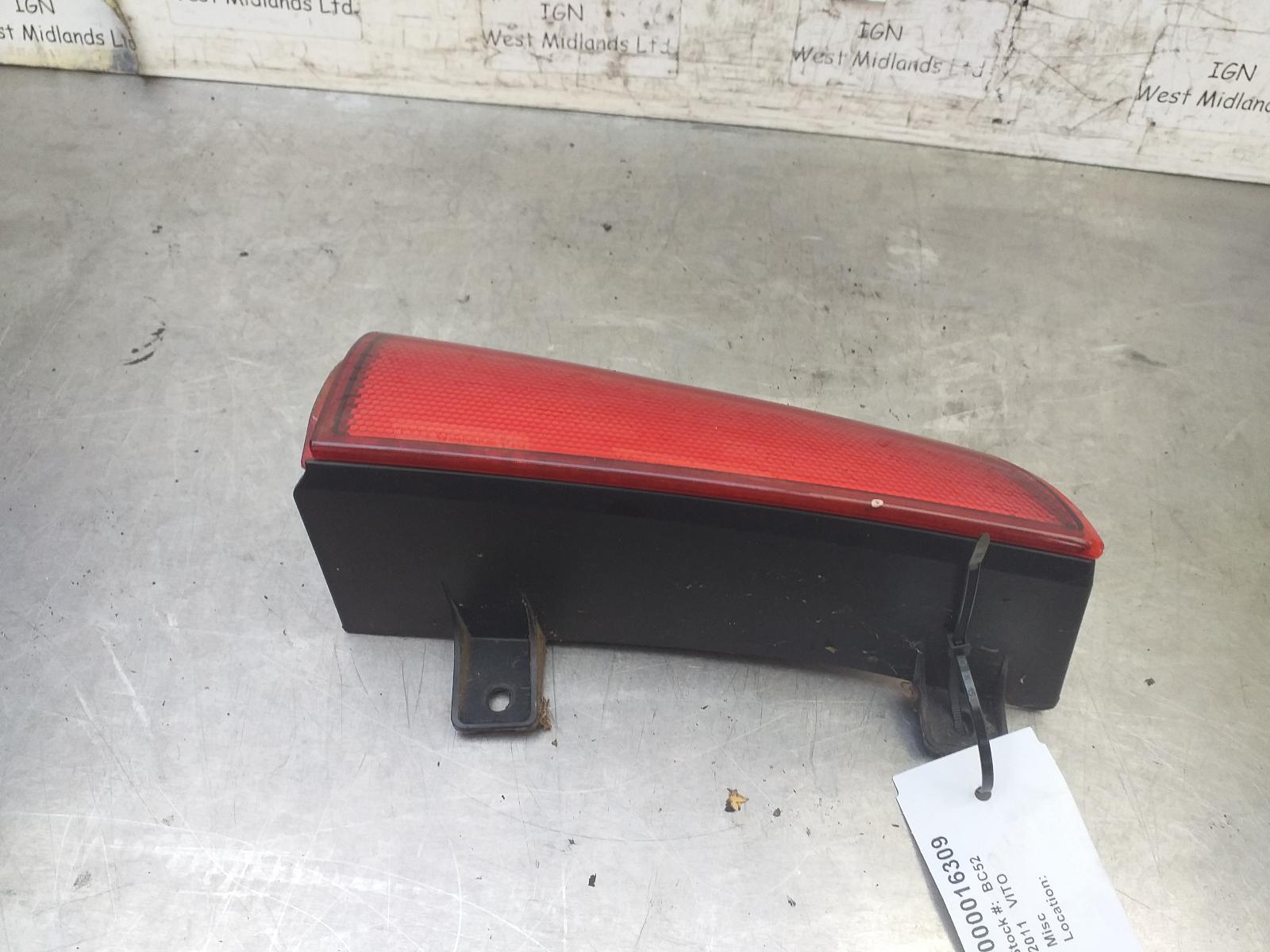 Mercedes-Benz VITO W639 Rear Left Reflector A6398200564 for sale online ...